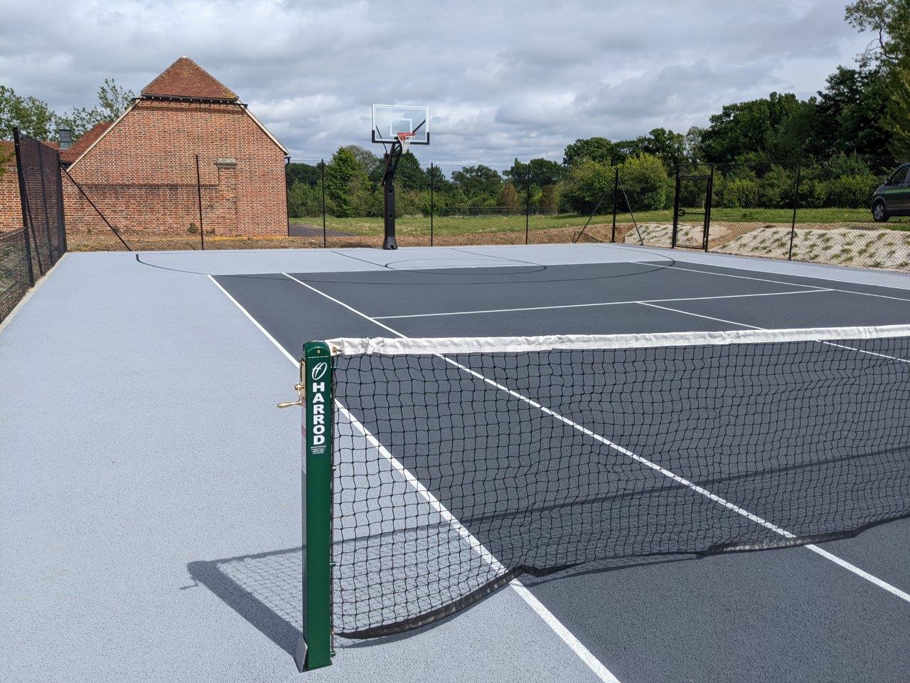 Des courts de tennis en béton poreux pour une meilleure jouabilité ...