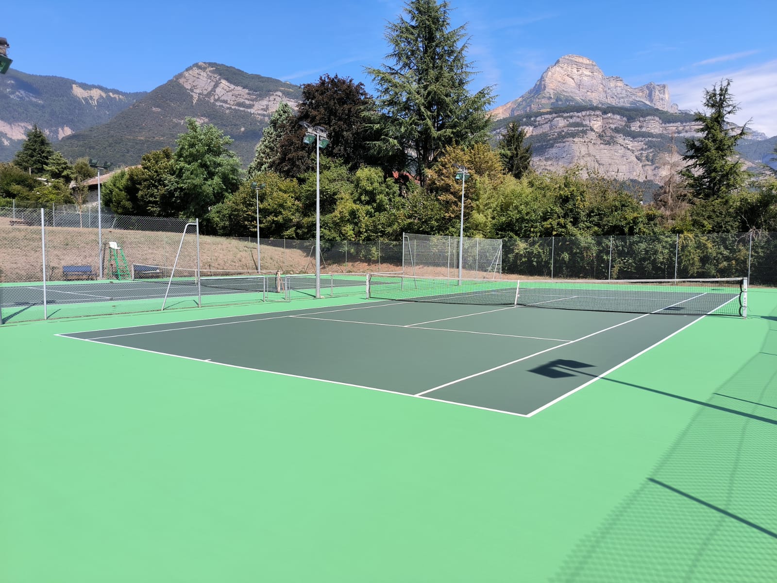 Comment la construction de courts de tennis en résine à Nice peut-elle ...